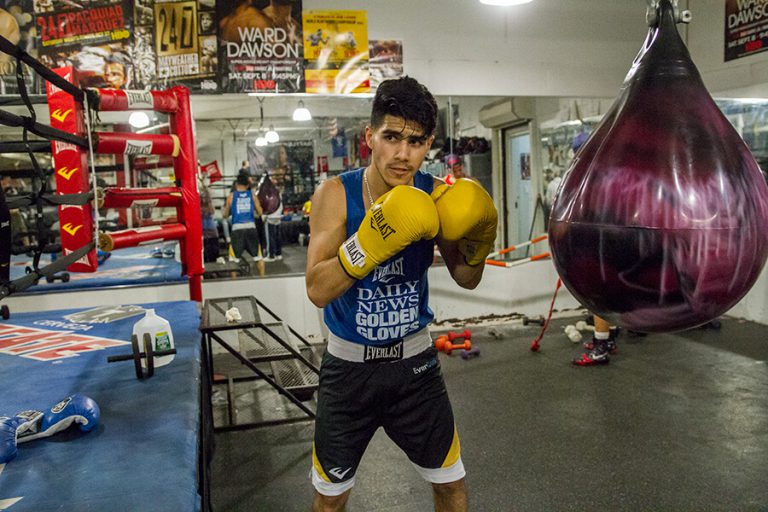 New York Versus: Boxing on the Brink - BKMAG