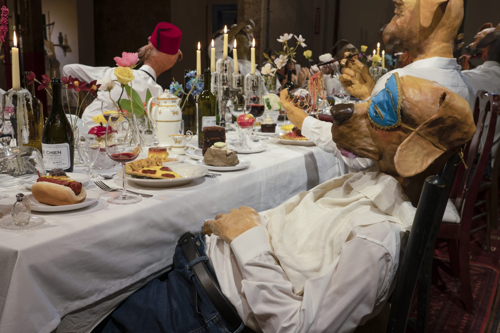 A 'dinner party' for a dog-eat-dog world - BKMAG