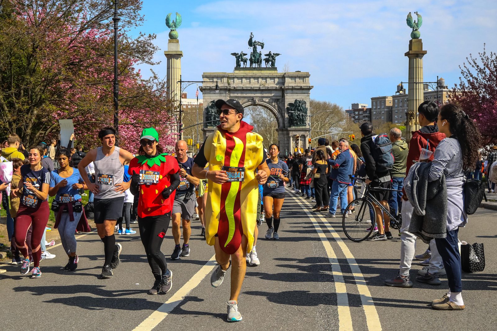 Scenes from the Brooklyn Marathon and Brooklyn Half - BKMAG