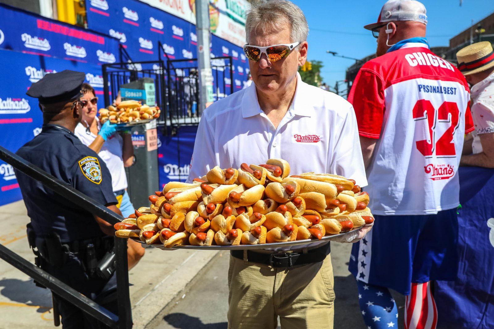 Scenes from Nathan’s Famous International Hot Dog Eating Contest - BKMAG