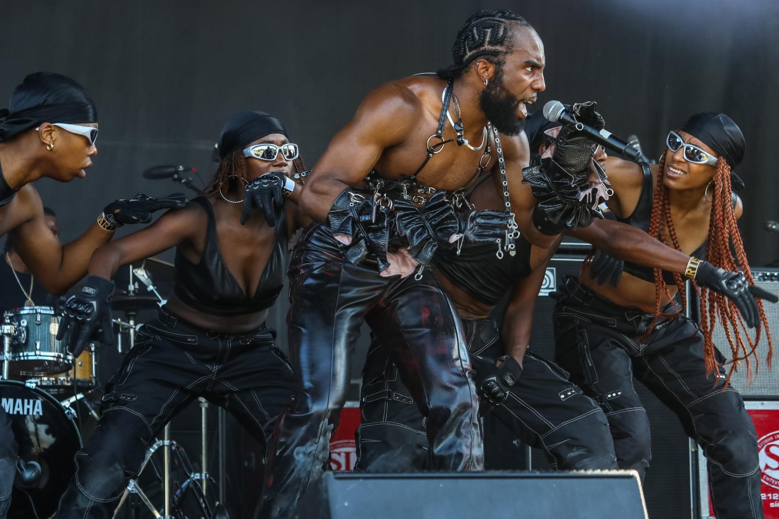 ‘Super dope’: Scenes from Afropunk's sunny (and soggy) return to Fort ...
