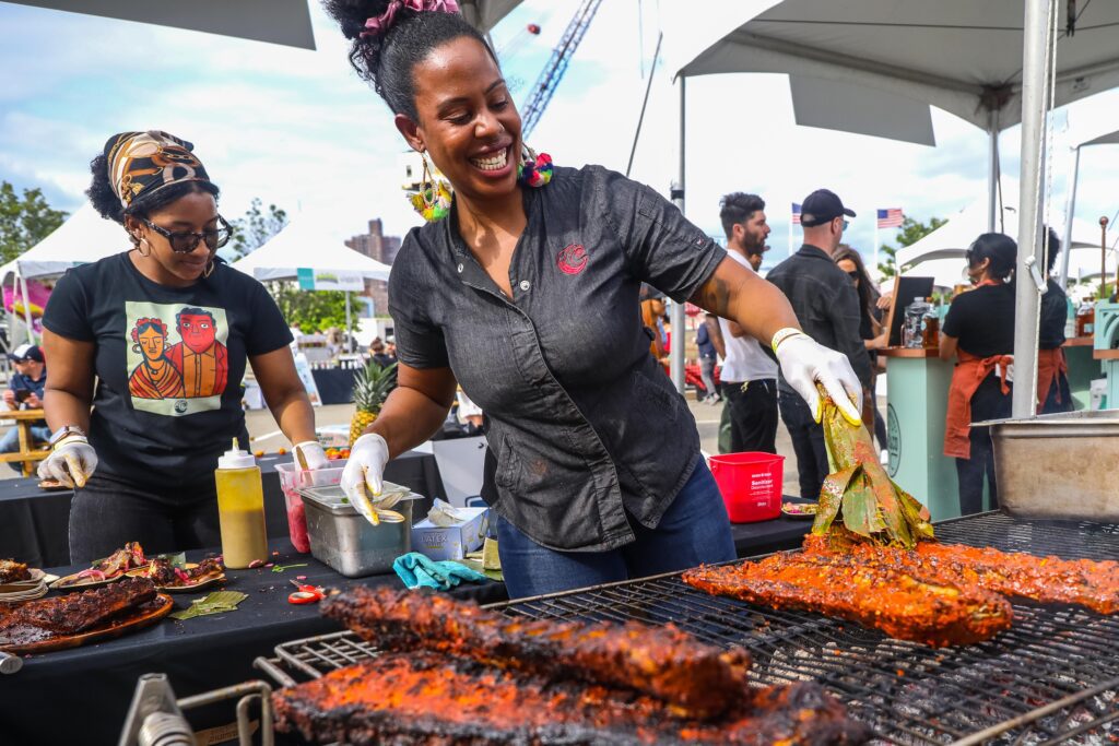 Scenes from Sunday's smoky, boozy, delicious Heritage Fire festival - BKMAG