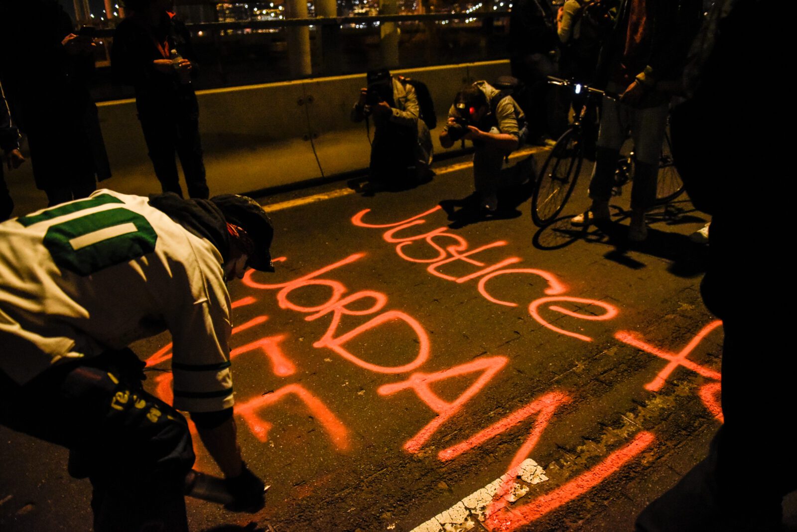 Photos: Protestors march from Brooklyn to Manhattan over the murder of ...