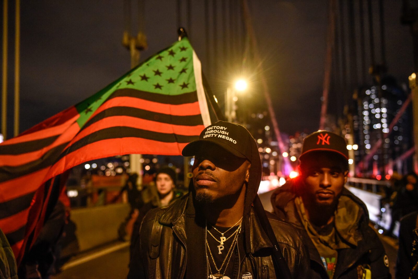 Photos: Protestors march from Brooklyn to Manhattan over the murder of ...