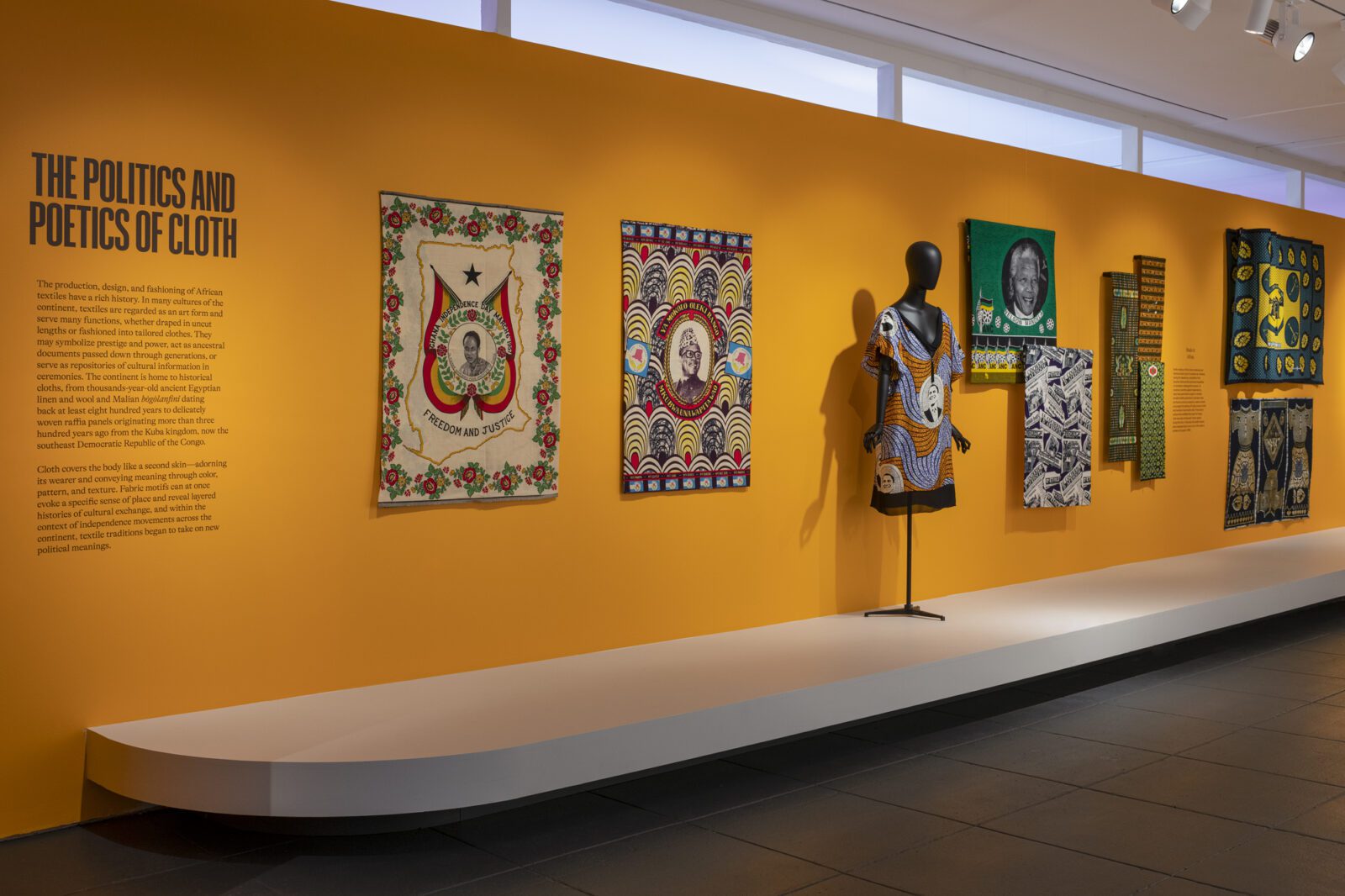 Brooklyn Museum's 'Africa Fashion' celebrates the continent through ...