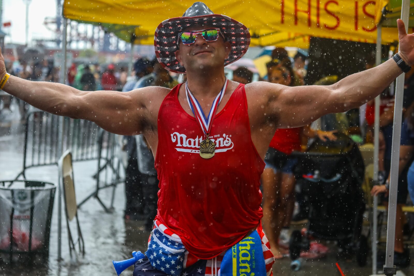 Scenes from a wet and wild Nathan's Famous Hot Dog Eating Contest - BKMAG