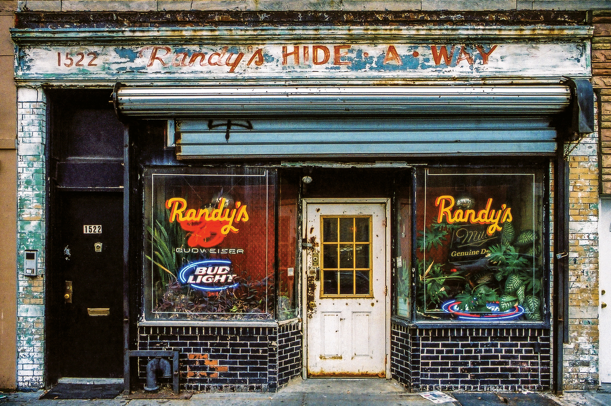 James and Karla Murray's evocative, nostalgic signs of the times - BKMAG