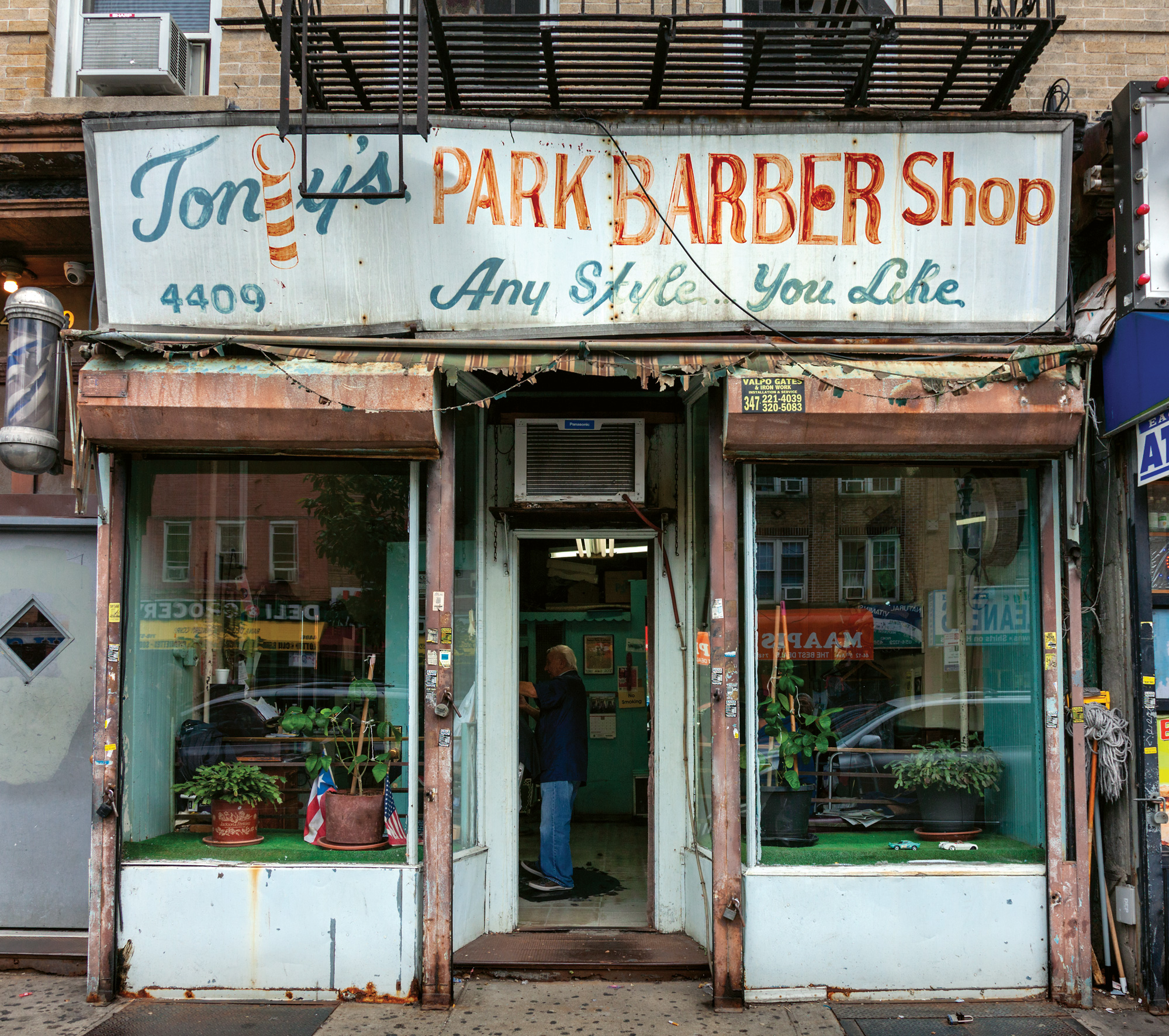 James and Karla Murray's evocative, nostalgic signs of the times - BKMAG
