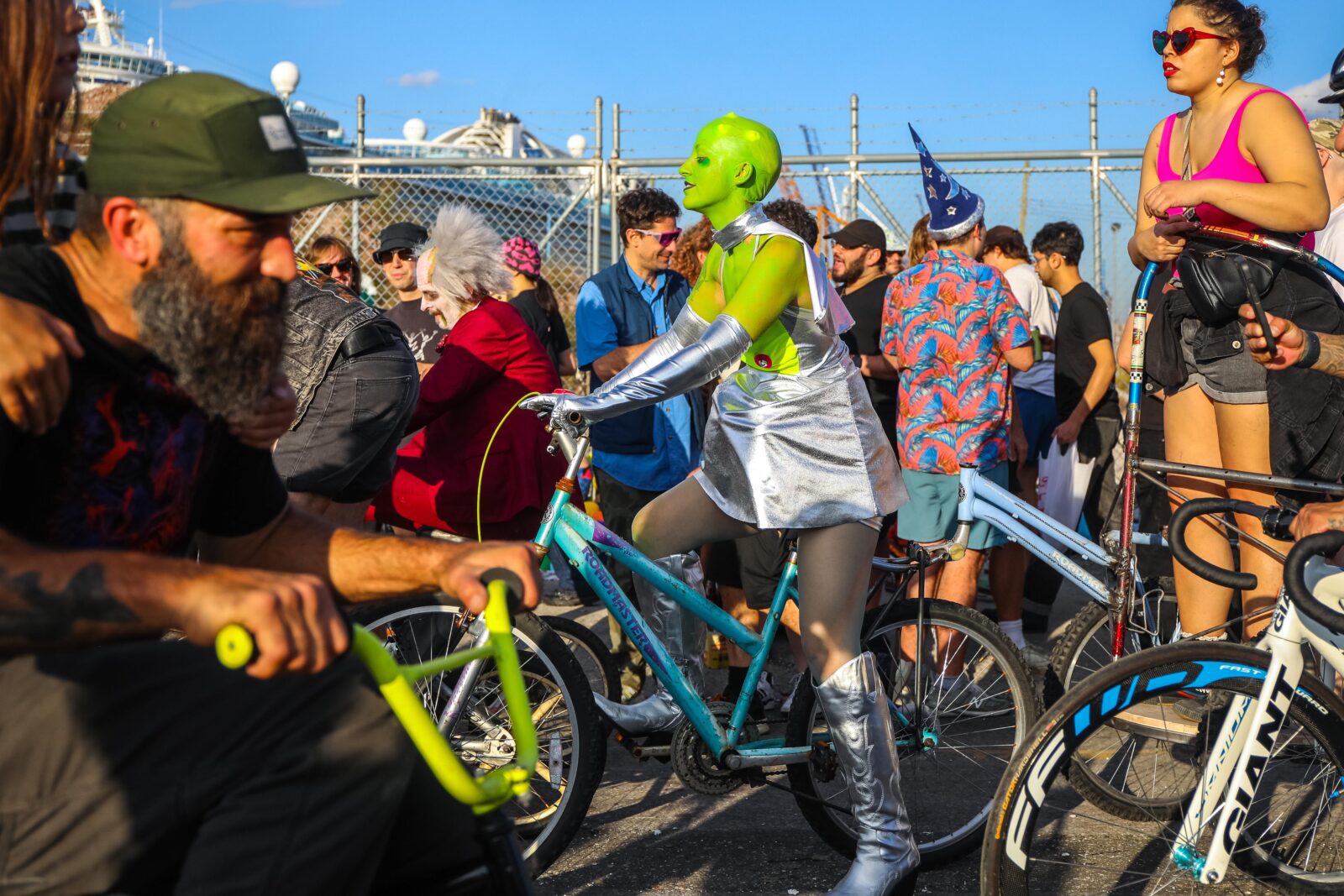 Mutant bikes, jousting and giddy mayhem: Scenes from Saturday's Bike ...
