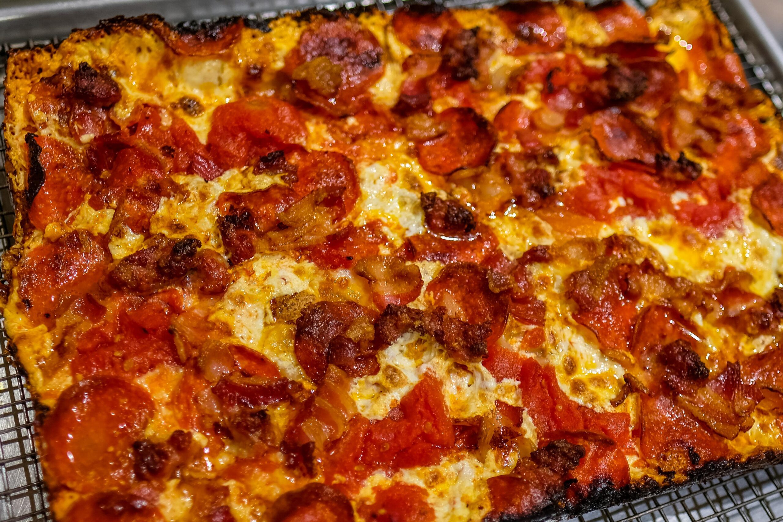 Quick Bites: Detroit pies, Soup 'n' Burger Mondays, pistachio kofta and ...