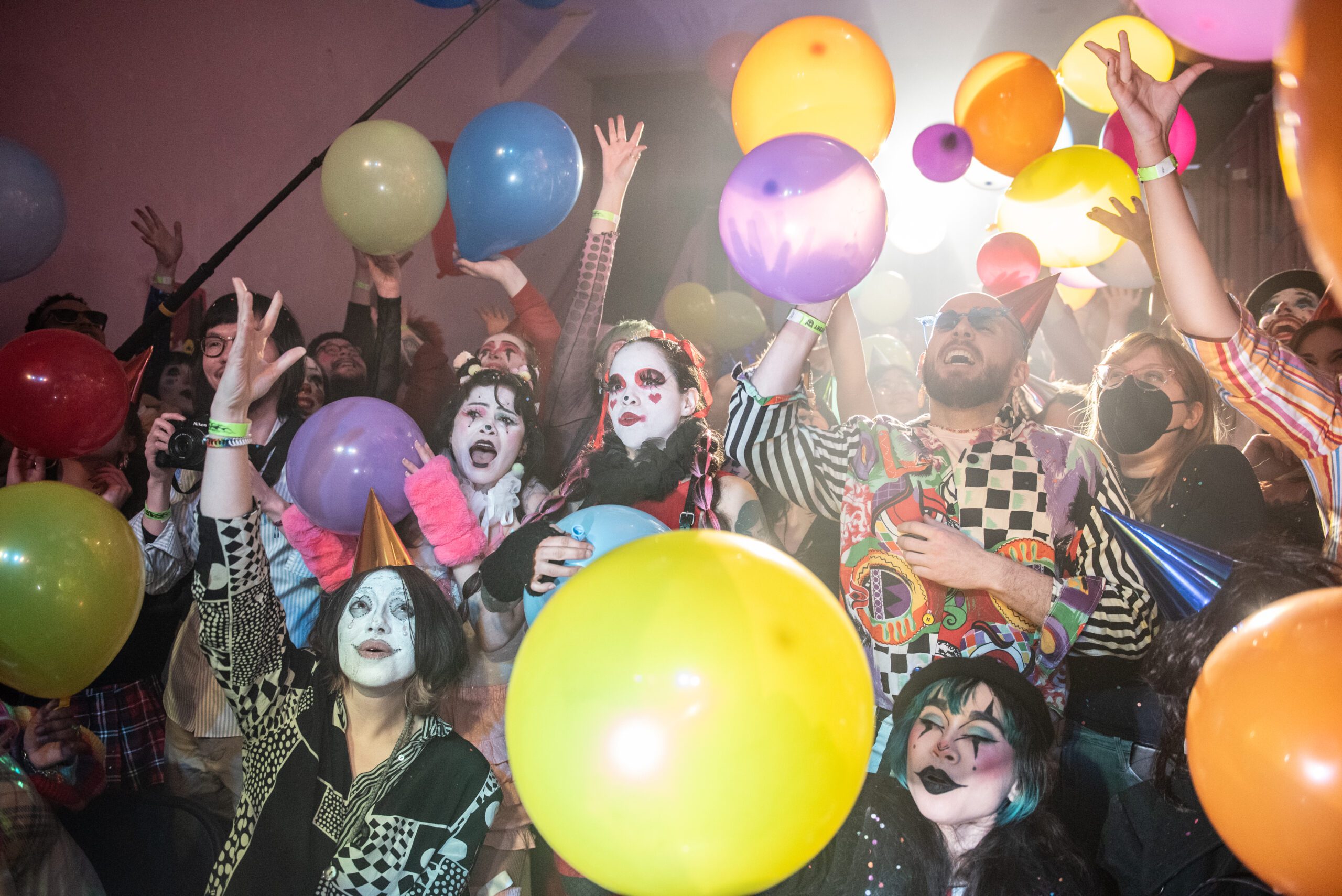 Welcome to the Clown Cult: Rainbow wig not required - BKMAG