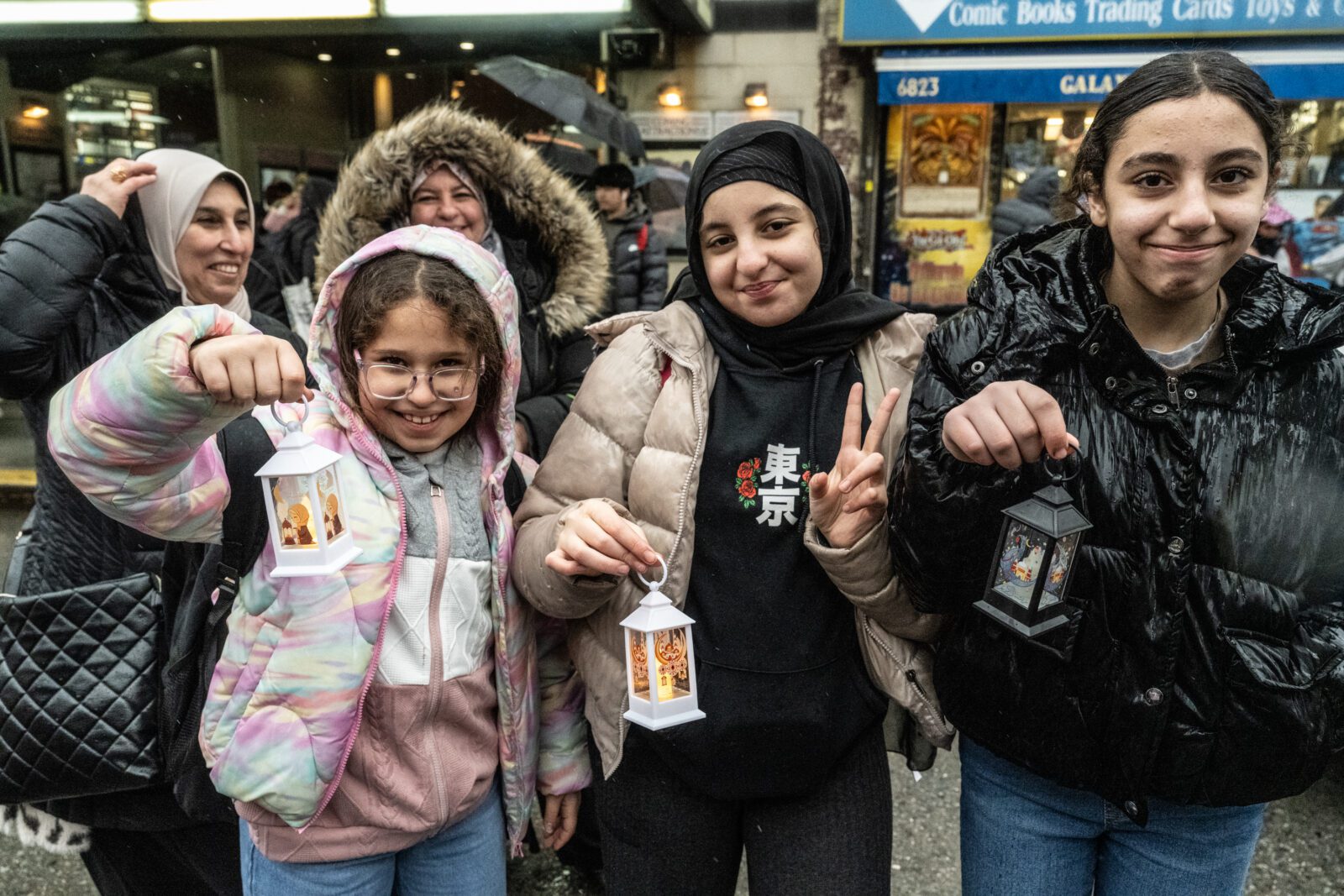 Rainy day Ramadan: Scenes from Bay Ridge on the eve of the holy month ...