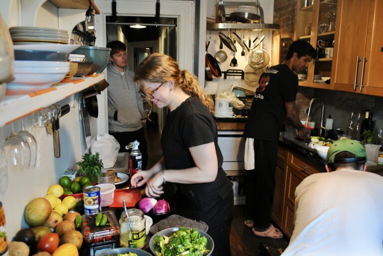 Moveable feasts: Monthly supper clubs run by young chefs are feeding ...