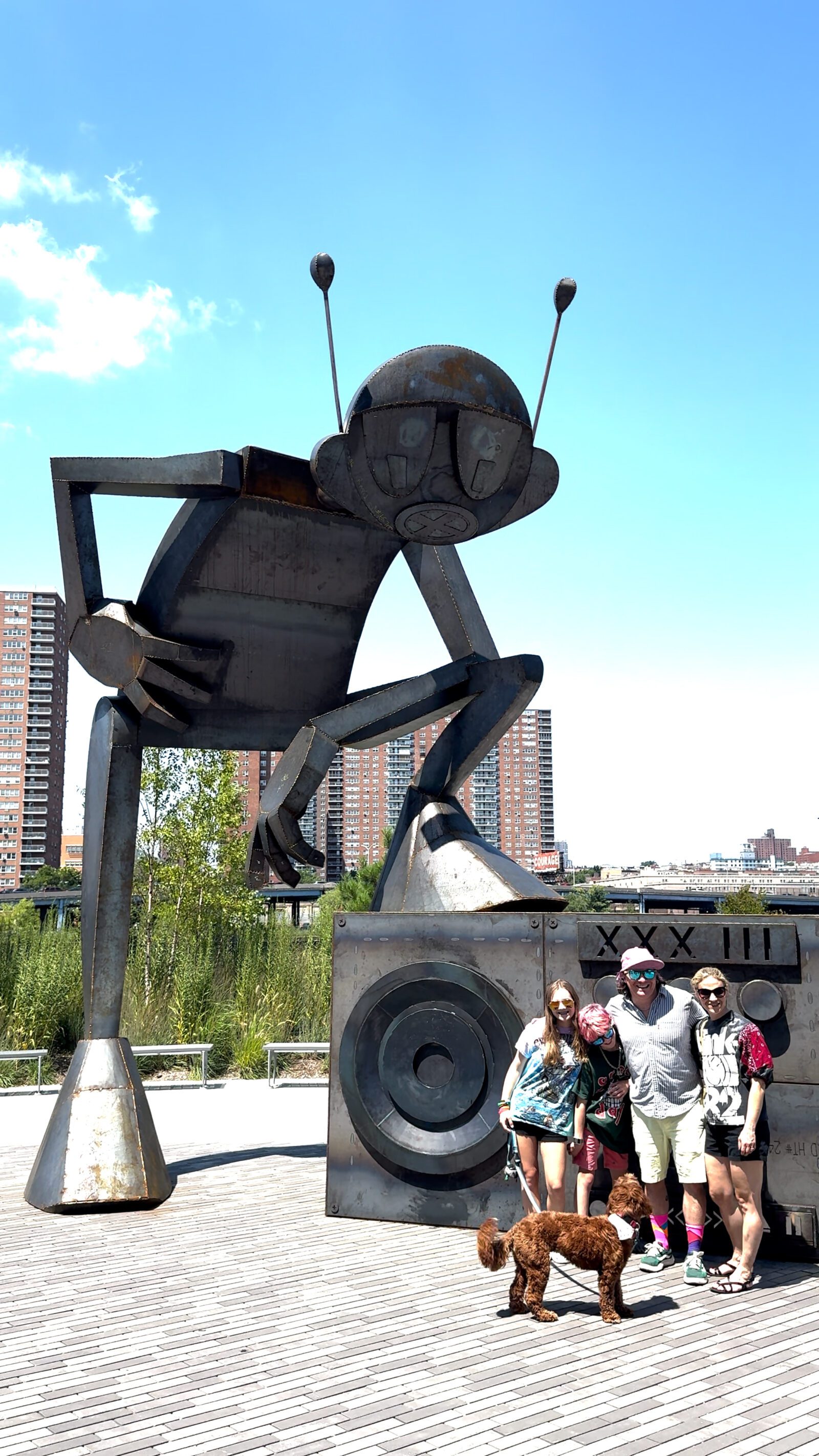 Local legends: Rappin’ Max Robot is now an 18-foot-tall sculpture - BKMAG